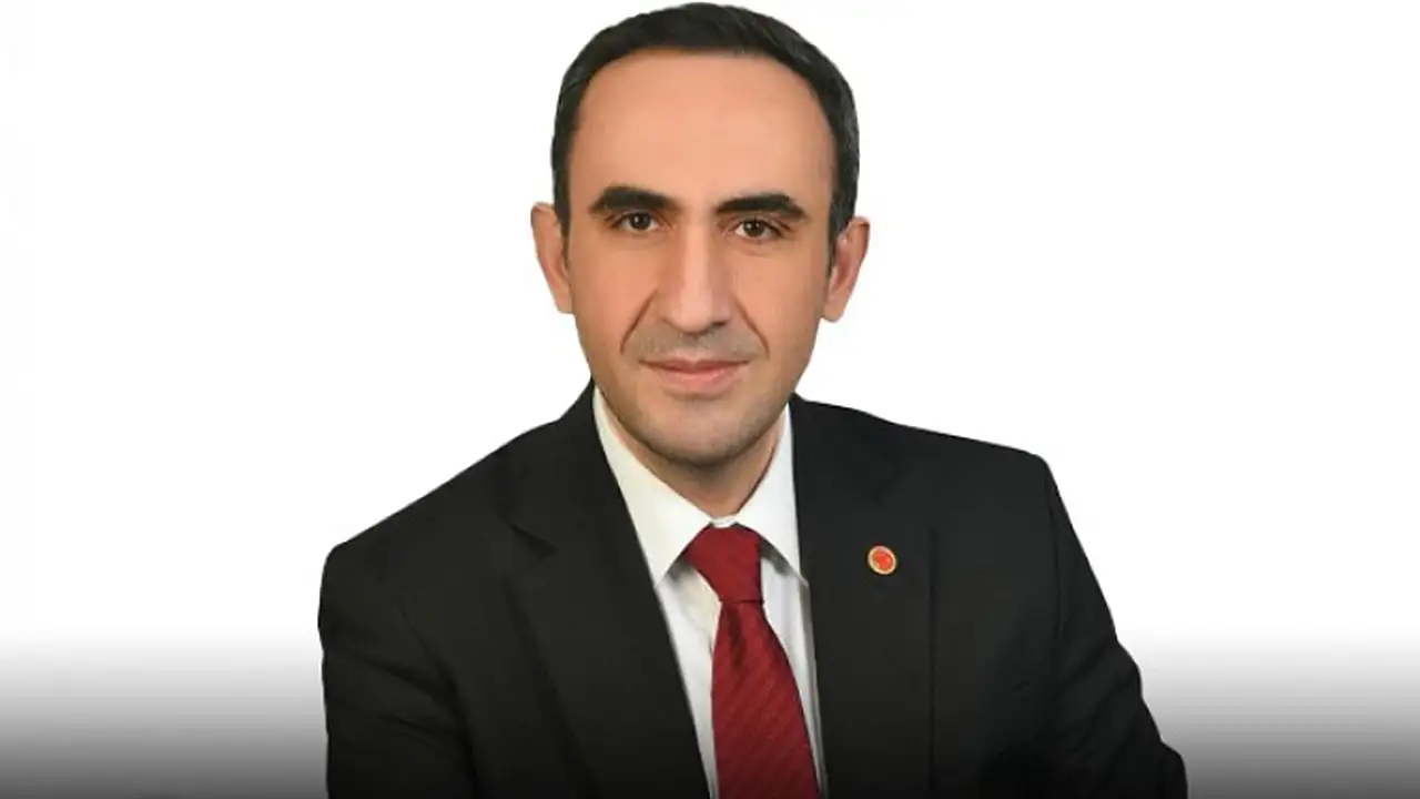 Hemşehrimiz Murat Sarman, İzmir Narlıdere Belediye Başkan Adayı Oldu